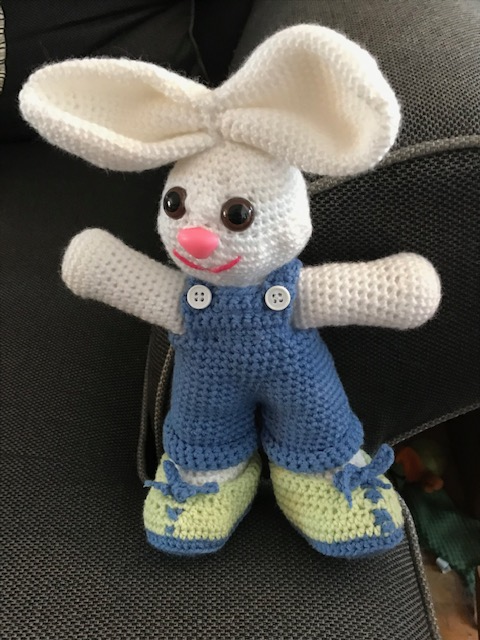 Craft Attic Resources: Robbie Bunny