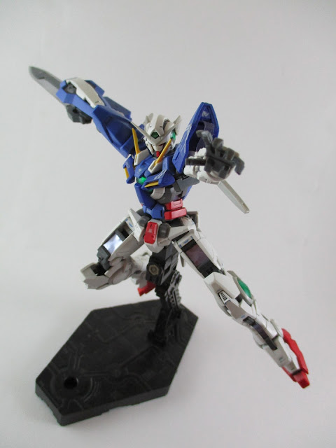 Lightning Quantum's Base: RG 1/144 Gundam Exia Gallery