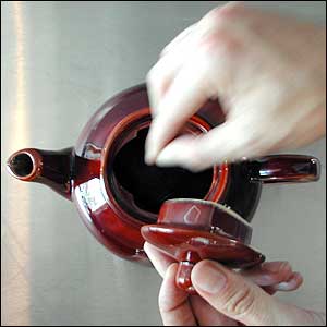 THE FOOD MAP: HOW TO MAKE THE PERFECT TEA...BRITISH STANDARD