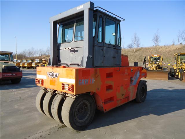 Cilindru compactor pe pneuri Hamm GRW18 Second-Hand 45700 Euro