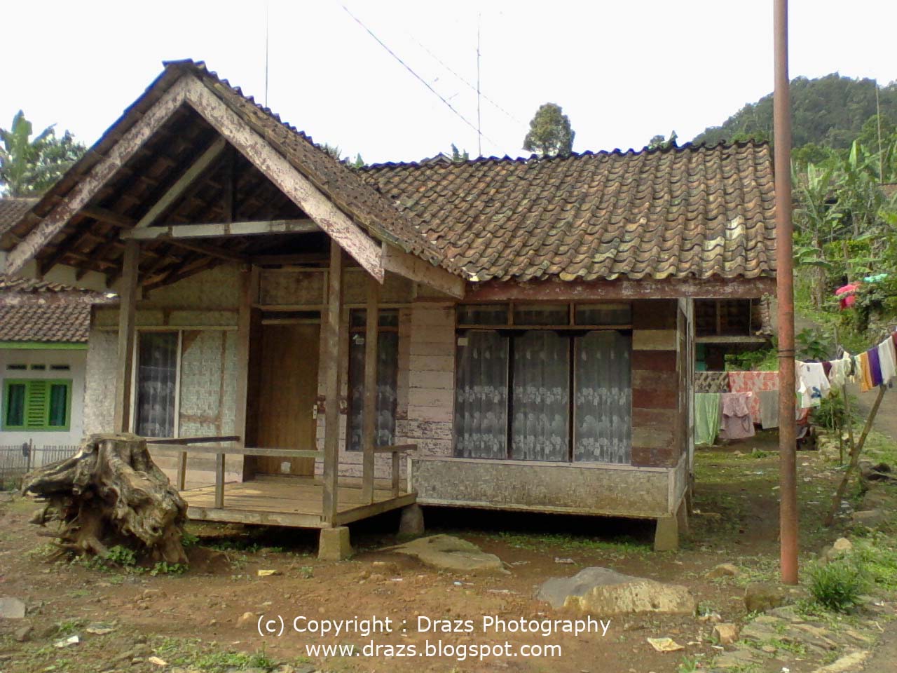 Rumah Sunda Yang Tersisa 2 ~ www.drazs.blogspot.com