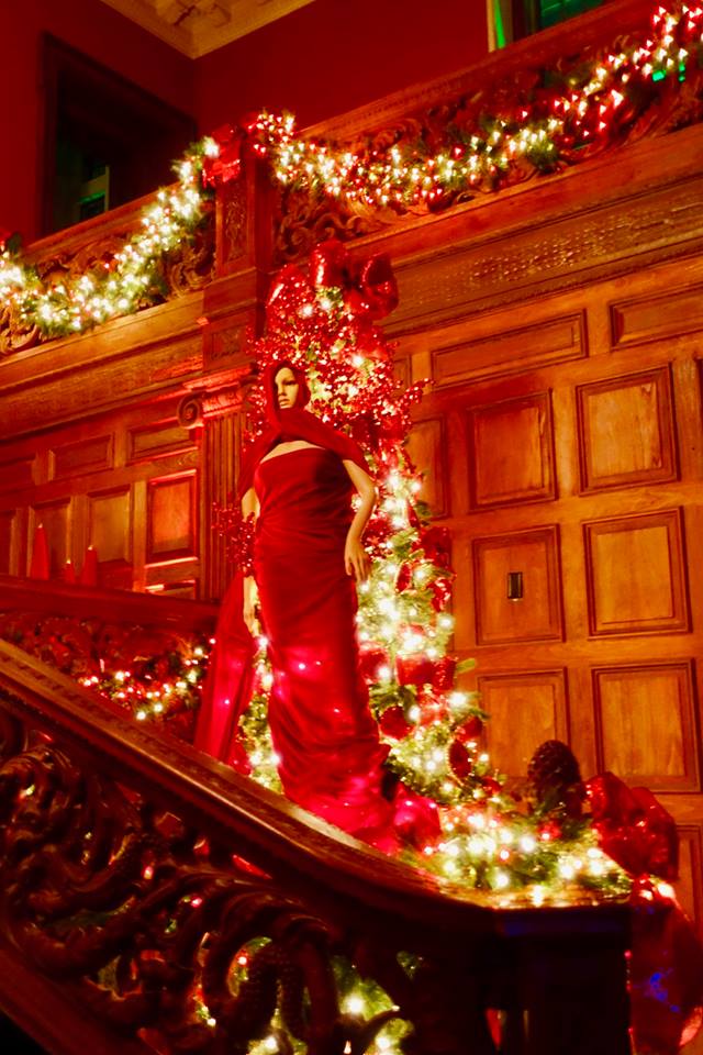 Greystone Mansion Is Opening Its Doors For The Holidays - #IHeartHollywood