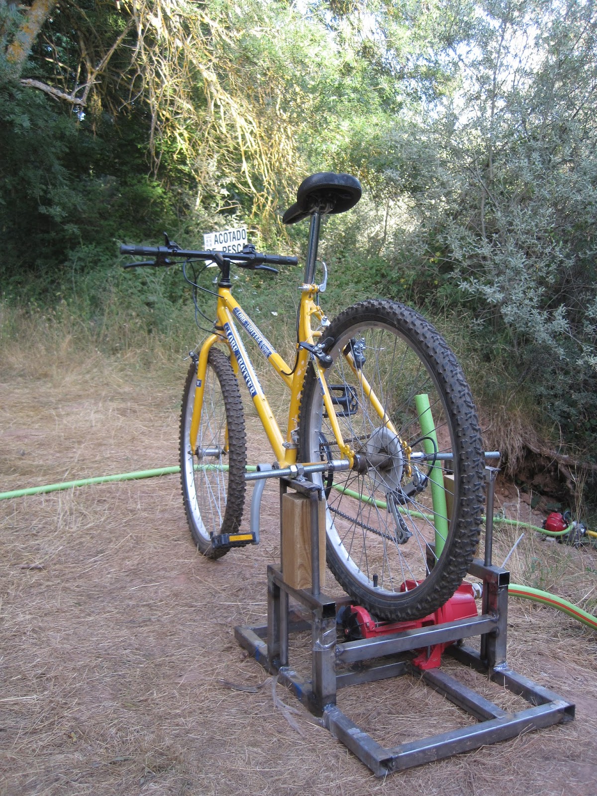 terra_nova 2013: La bici-bomba