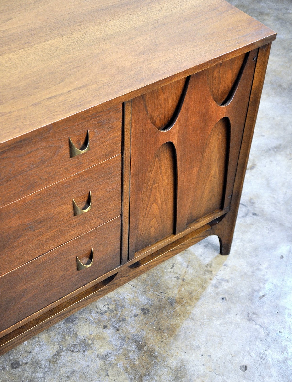 SELECT MODERN: Broyhill Brasilia Credenza, Buffet, Sideboard, Bar or ...