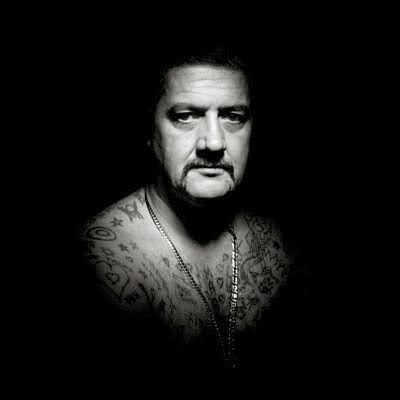 Mark Brandon "Chopper" Read - Witty, intelligent and previously very ...