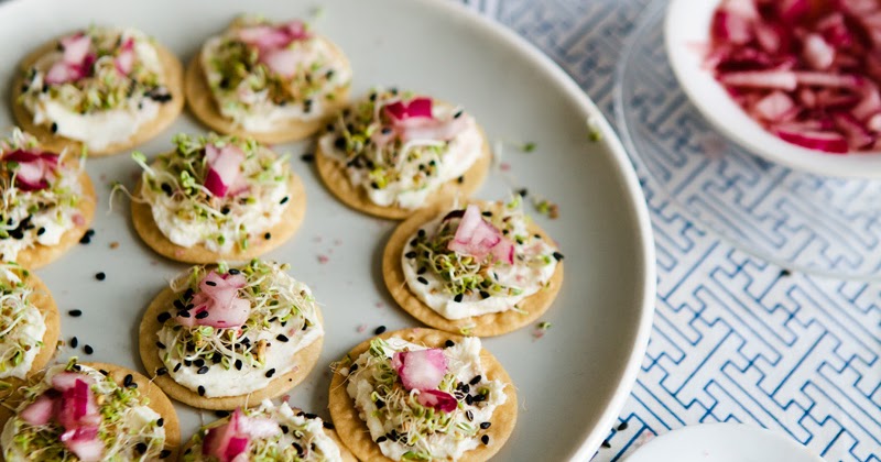 tea cup tea: MASCARPONE SPROUT CANAPES WITH COCONUT POUCHONG TEA