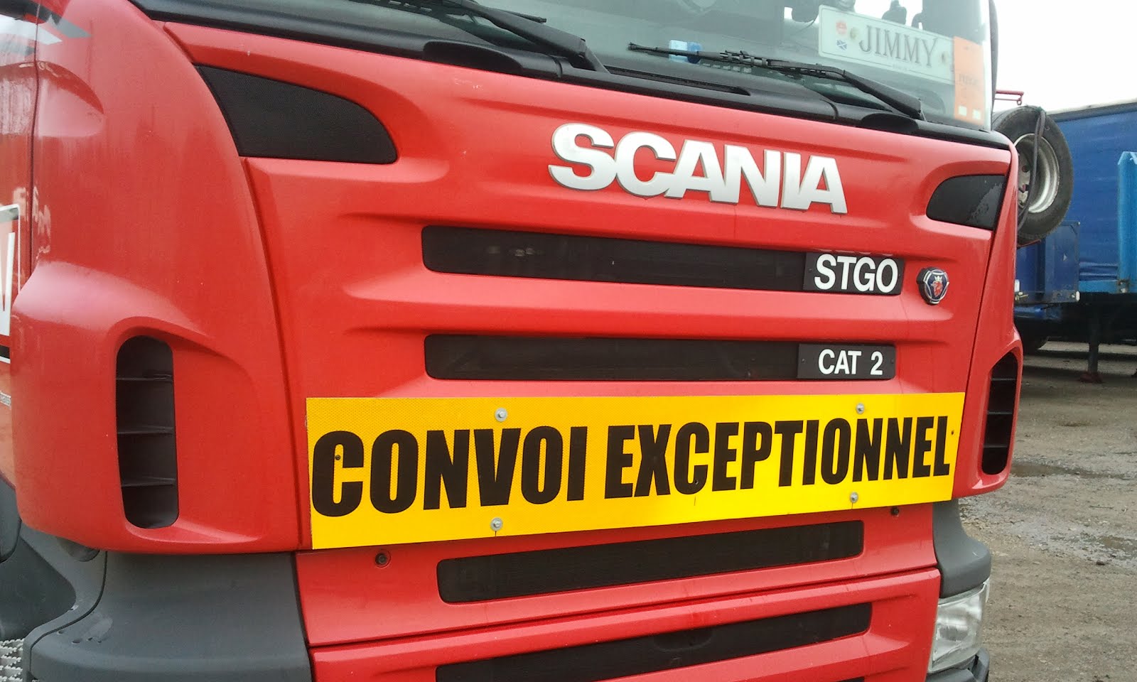 The Green I Signs Blog: convoi exceptionnel signs faced in reflective ...