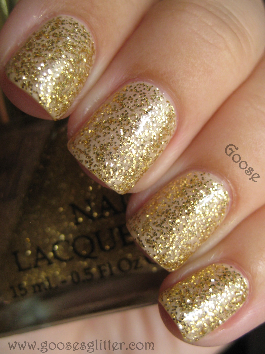 Goose's Glitter: A True Color from the Capitol: 22kt Gold Glitter (pic ...