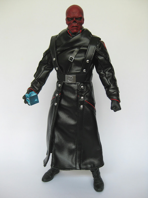 deSMOnd Collection: Hot Toys "Red Skull" in Captain America Pt.3