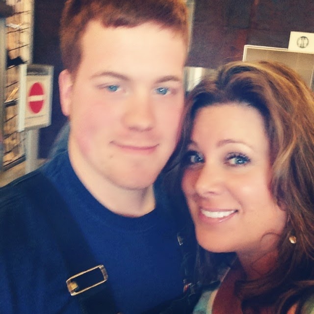 Haley Ragsdale with Younique