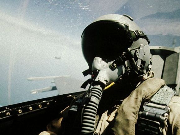 MAHALNYA BIAYA PENDIDIKAN PILOT JET TEMPUR | Taman Bacaan Online