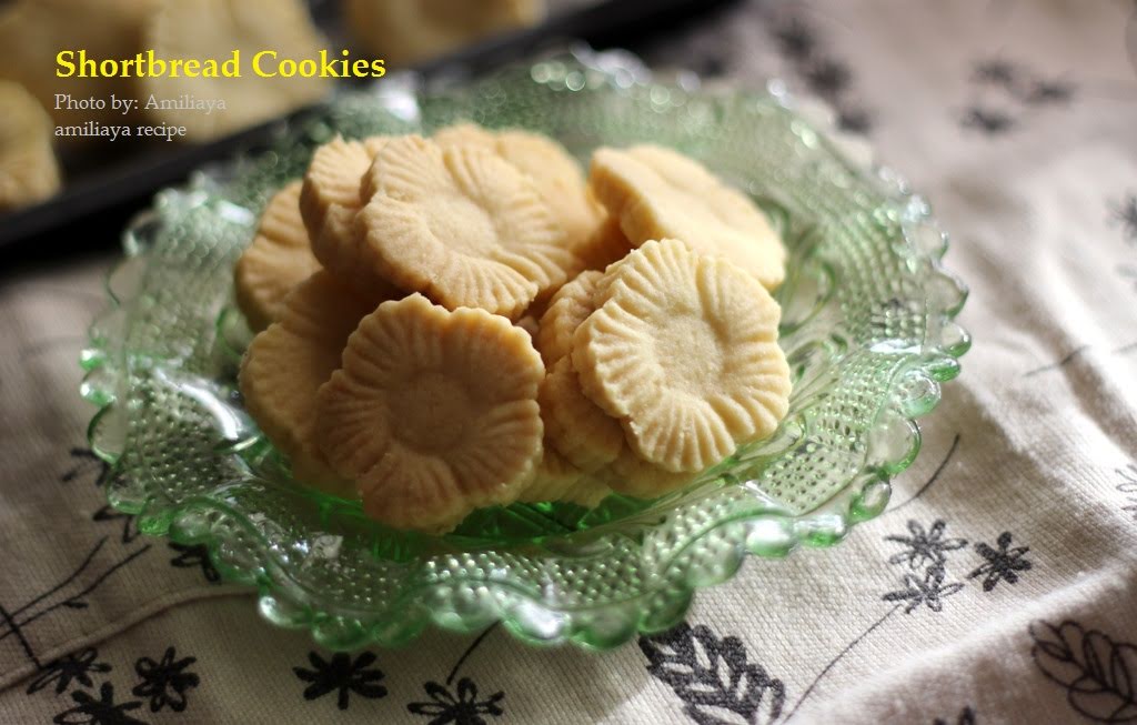 Amiliaya Recipe: Shortbread Cookies 牛油酥饼