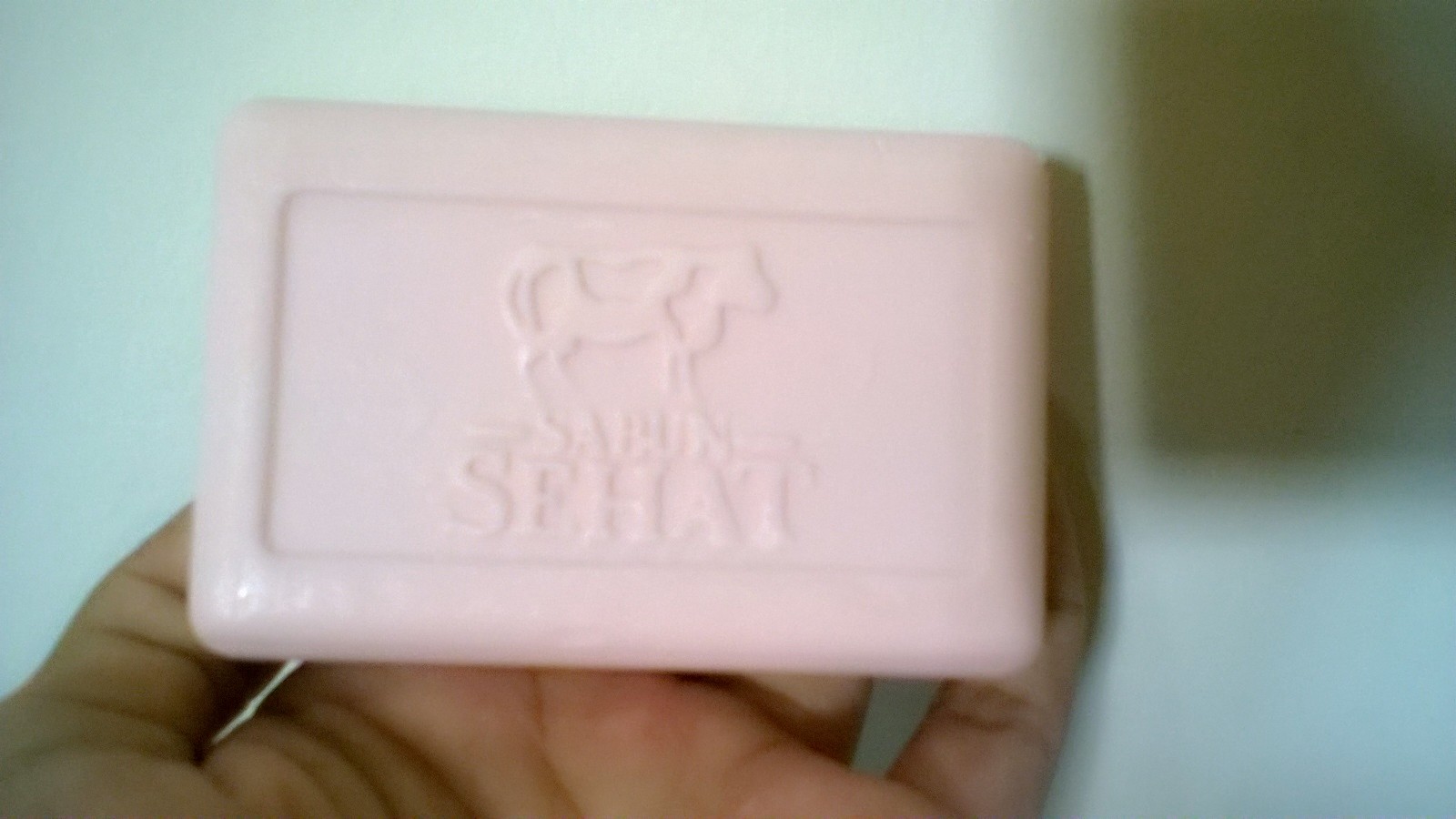 Beauty with Kummy: Sabun SEHAT Milky and Healthy Strawberry Review