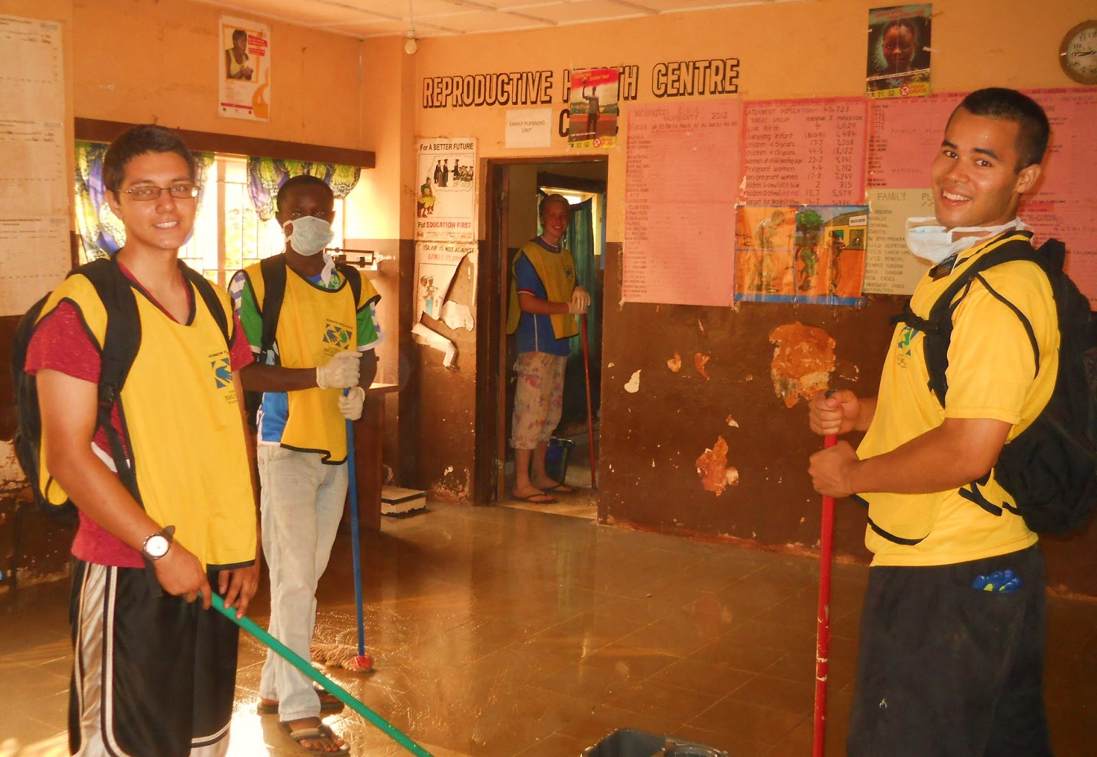 Sierra Leone Freetown Mission Blog: New Arrivals in Liberia, Helping ...