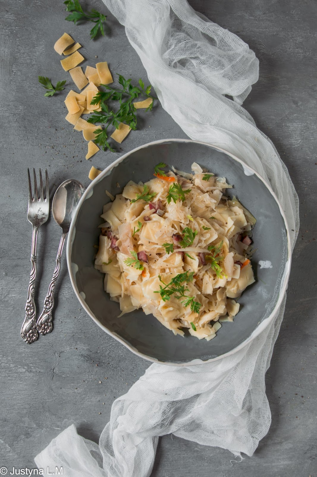 Łazanki z dwoma rodzajami kapusty