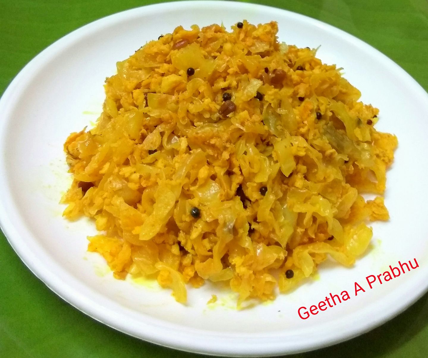 Cooking With Geetha: CABBAGE SUKKA/ CABBAGE COCONUT MASALA STIR FRY