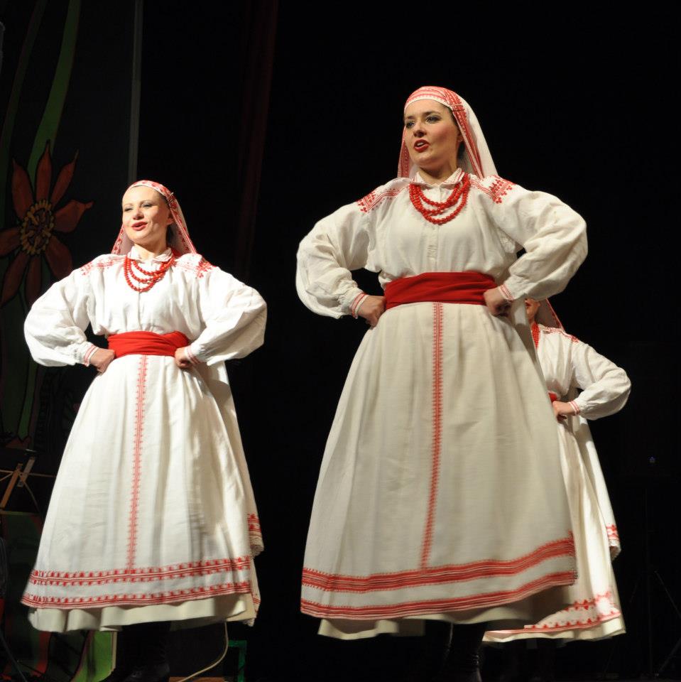 lamus dworski: Biłgoraj costume - a guide to Polish folk costumes