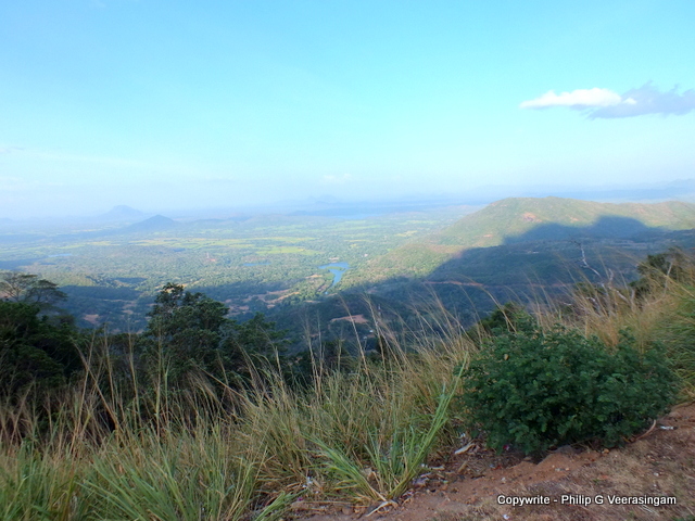 Images of Sri Lanka on blogspot.com: Hunnasgiriya, Sri Lanka.