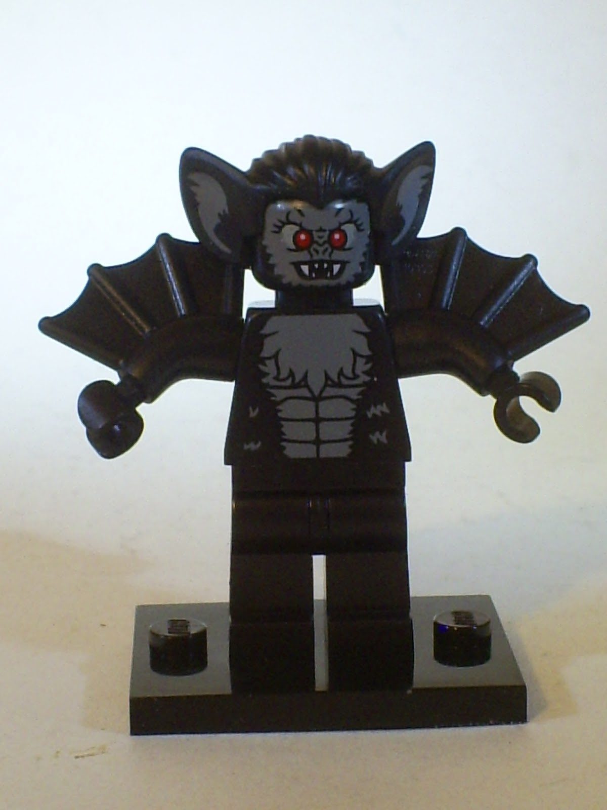 That Figures: REVIEW: Lego Minifigures Series 8 - Vampire Bat