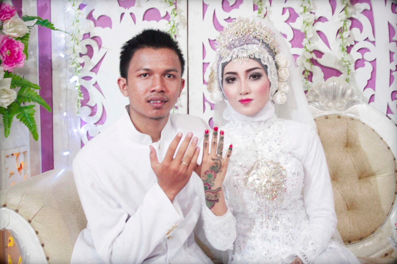 10 Gaya Foto Resepsi Pernikahan menarik dan terbaru 2017 - IFO - Situs ...