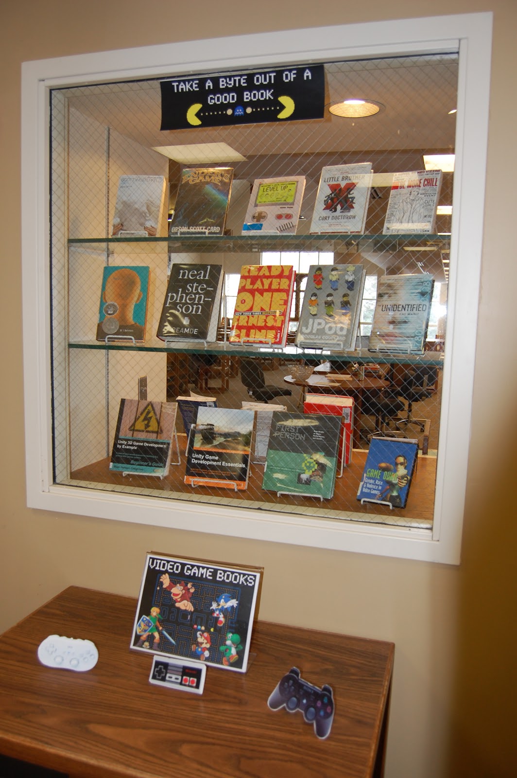 School Librarians Have More Fun: Weekly Displays: Video Game Books and ...