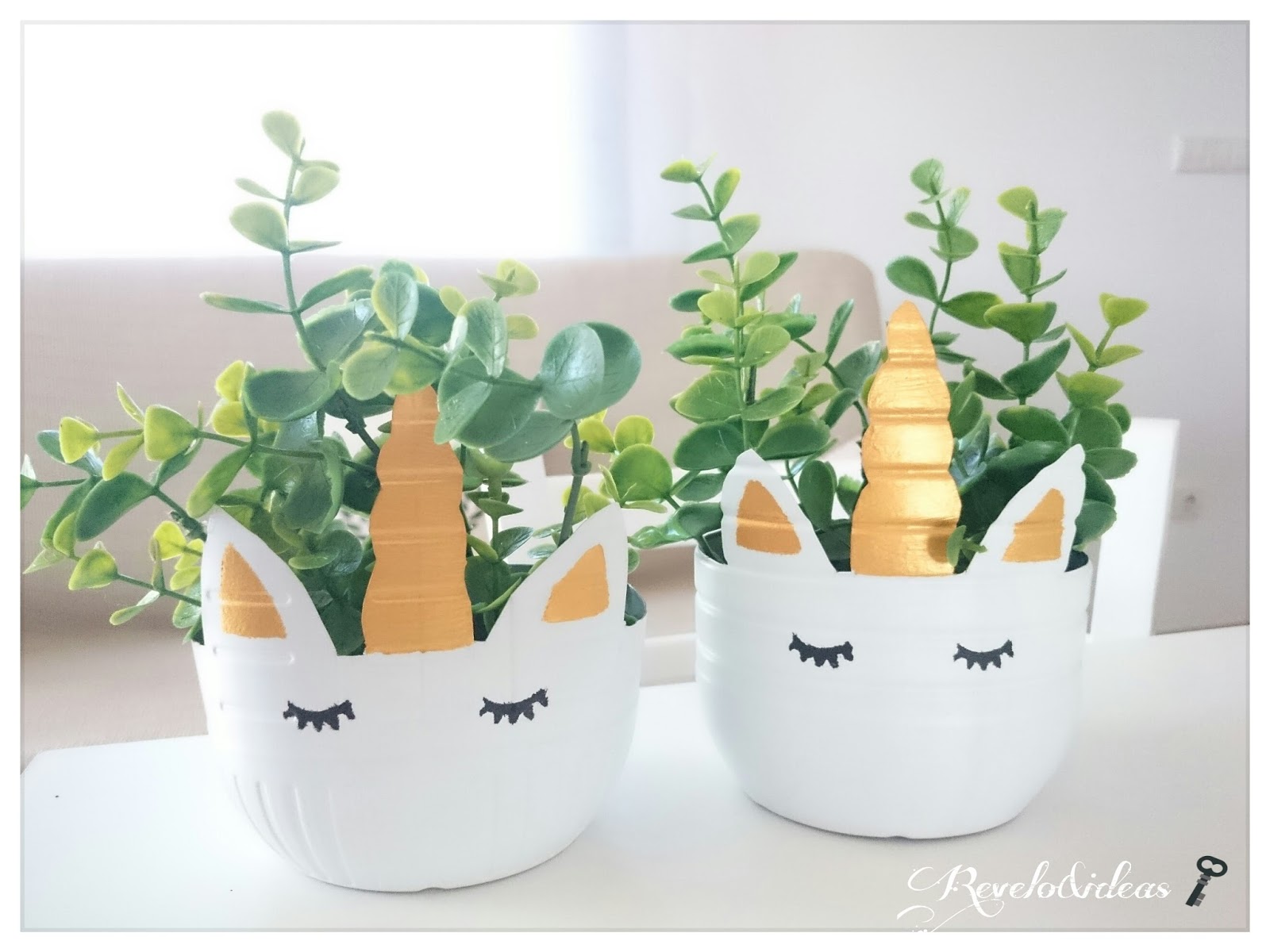 Revelo & ideas low cost: MACETERO DIY RECICLANDO BOTELLAS