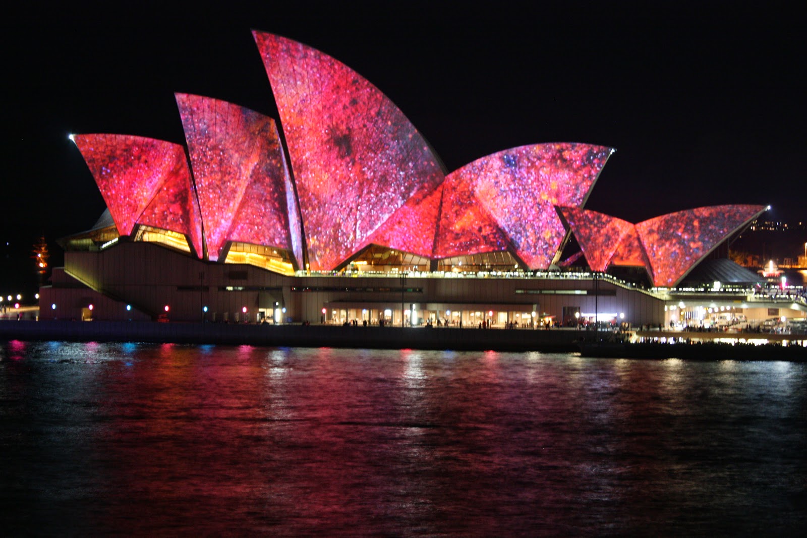 Sydney - City and Suburbs: Sydney Opera House, Vivid Sydney