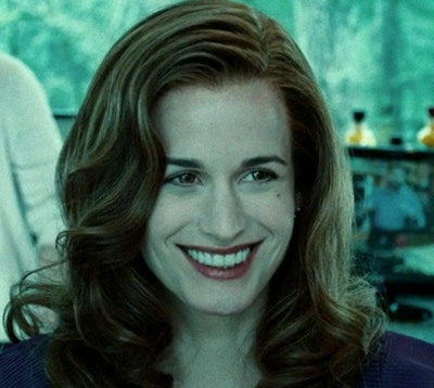TWILIGHT SÁGA: ESME CULLEN