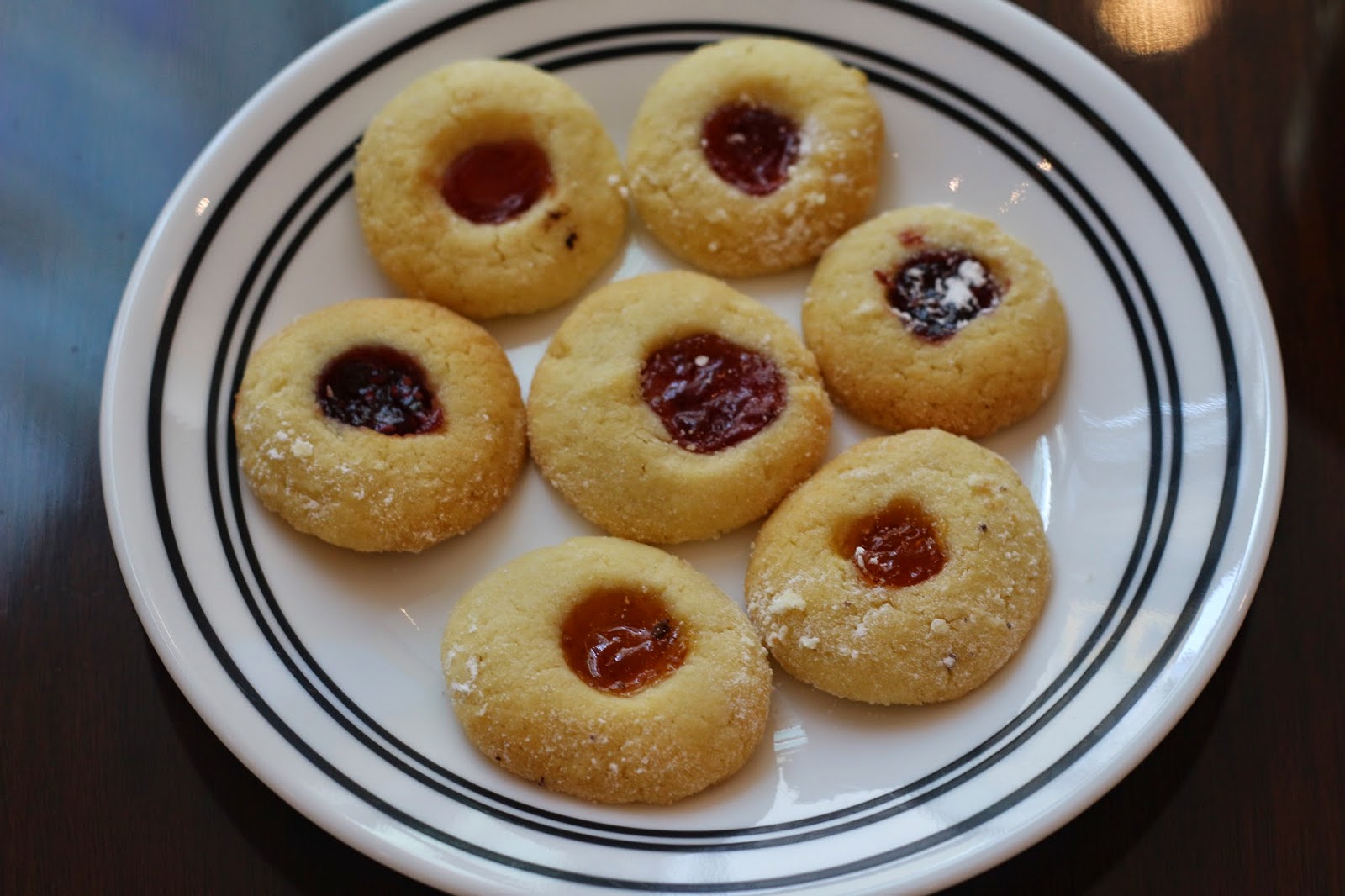 We've moved! New Blog - www.nerdlybeautiful.com : Jelly Thumbprint Biscuits