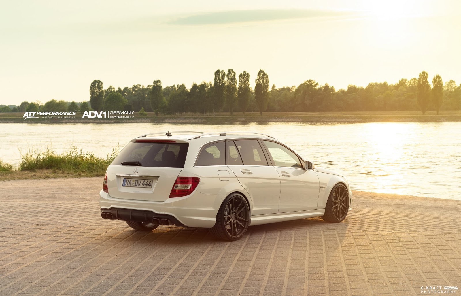 Mercedes-Benz S204 C63 AMG on ADV5.2 MV2 Wheels | BENZTUNING