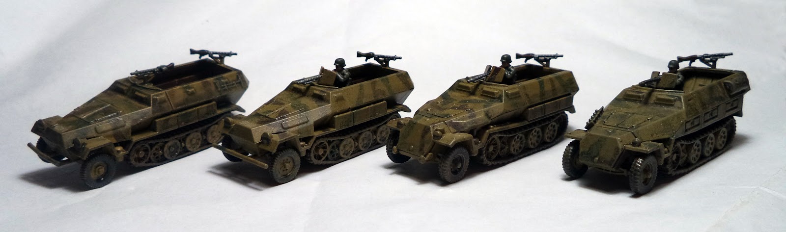 Mad Bob Miniatures: Hanomag variants - a spotters guide