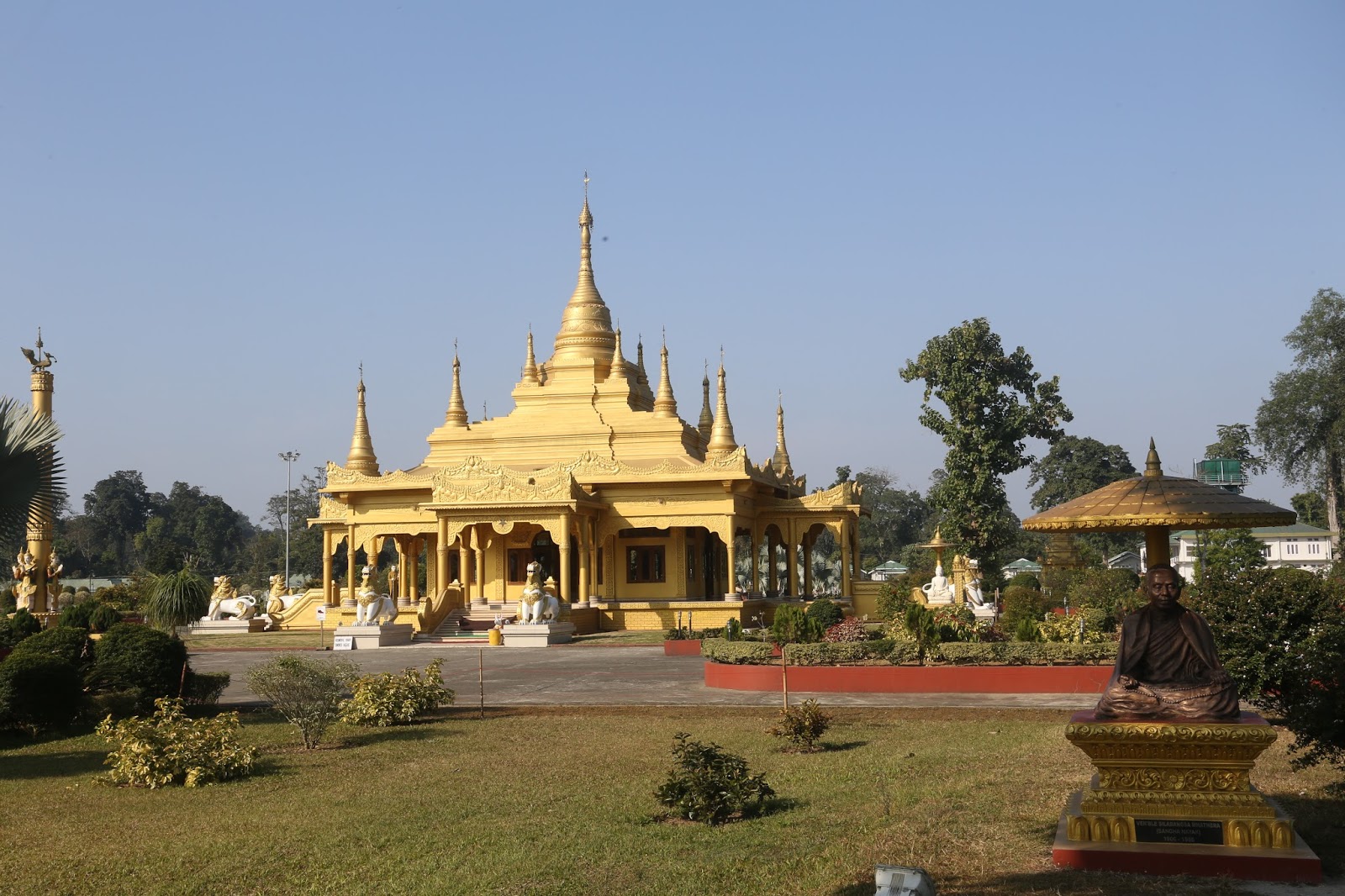 In knowledge & Experience I exist.: Travelogue: Ride to the Mayudia Pass.