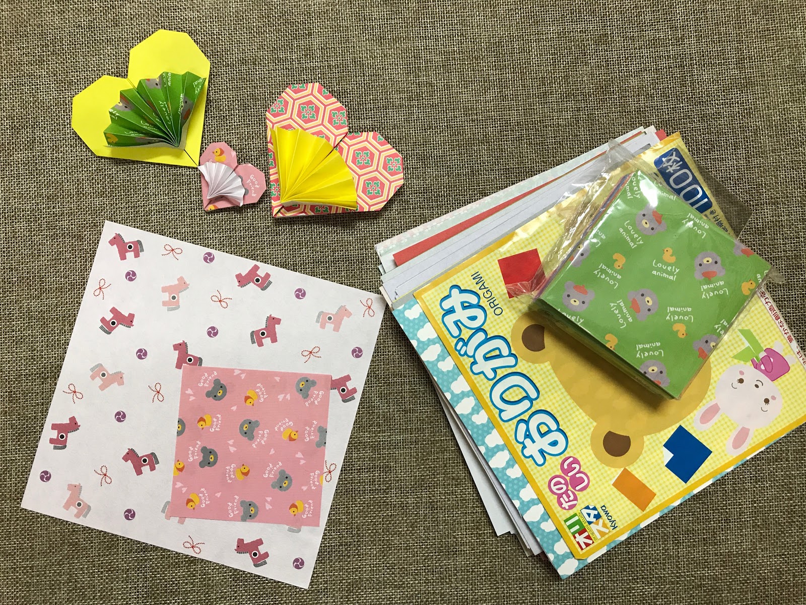 Tutorial #31: Origami Heart with Little Fan | The Idea King