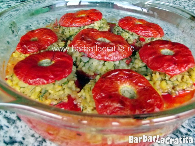 Roşii umplute cu orez (la cuptor) | Rețete BărbatLaCratiță