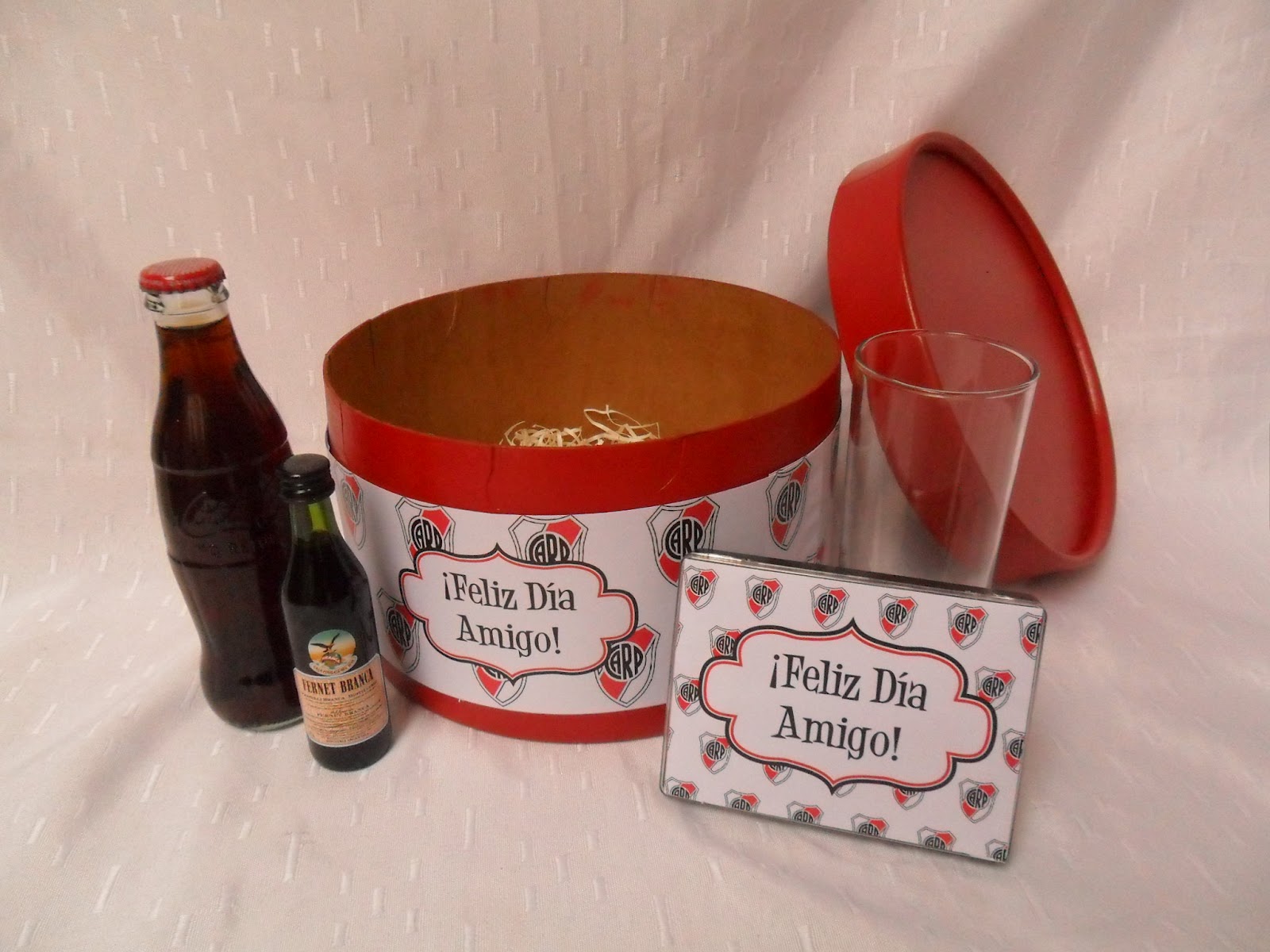 Confetti Dulces Momentos: Regalos distinguidos para el día del amigo y ...