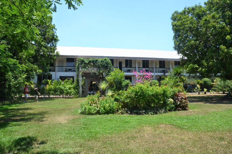 Mom'sHug LIFESTYLE ღ: Little Bridge Pool and Beach Resort.