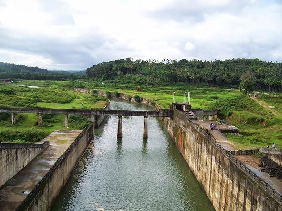 Karapuzha Dam