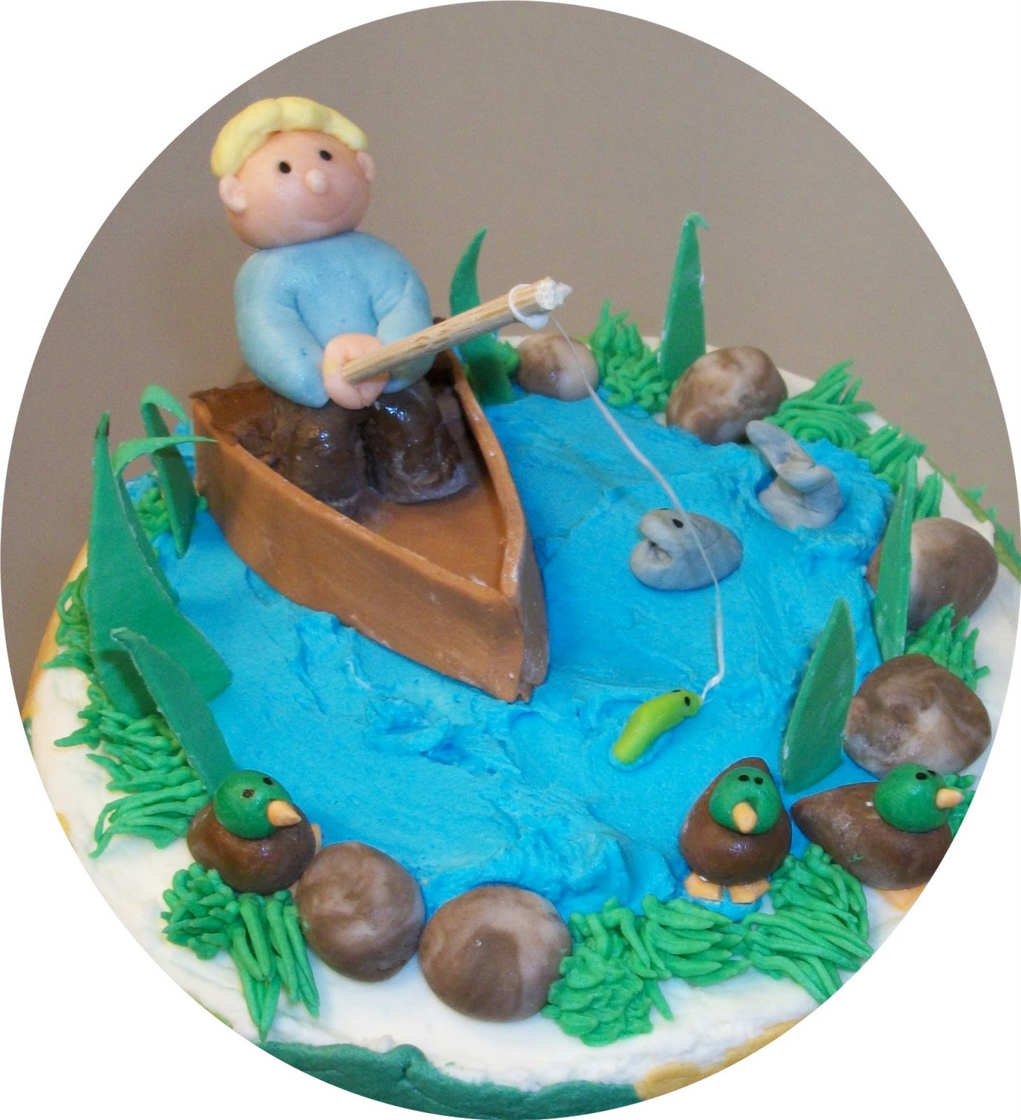 Bobbie's Cakes and Cookies: Fishing, Hunting, Mudbogging!