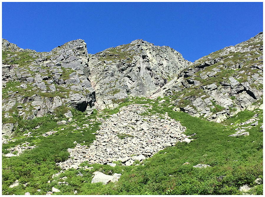 Hiking in the White Mountains: Huntington Ravine and the Old Crawford ...