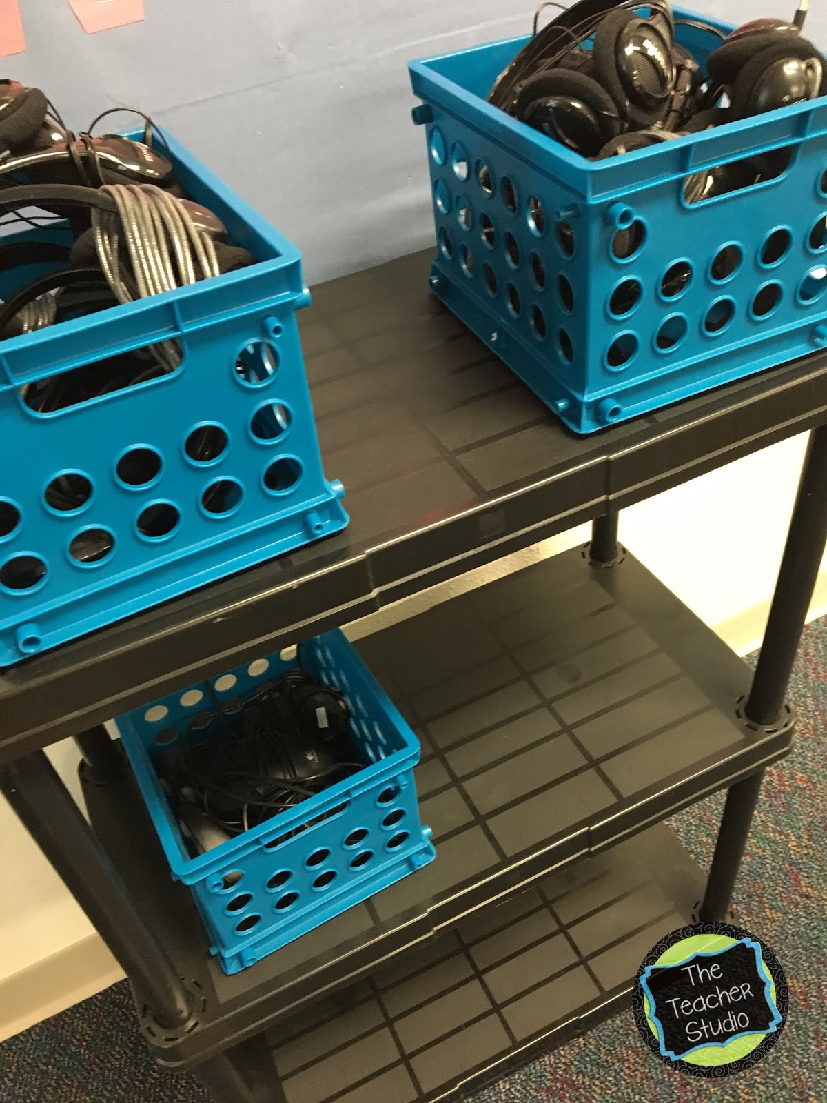 Moving Toward a 1:1 Technology Classroom - The Teacher Studio