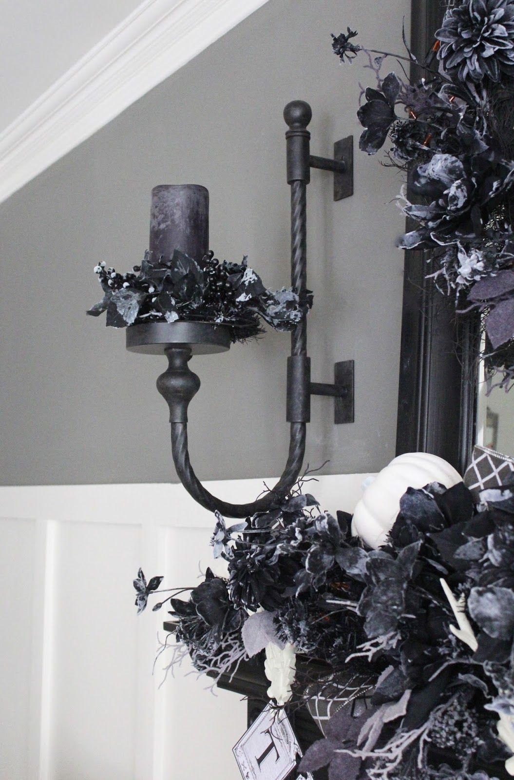 The Yellow Cape Cod: My Elegantly Spooky Halloween Decor