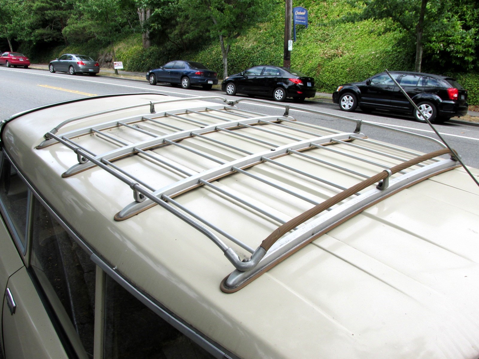 Seattle's Classics: 1973 Citroen DS Safari Estate