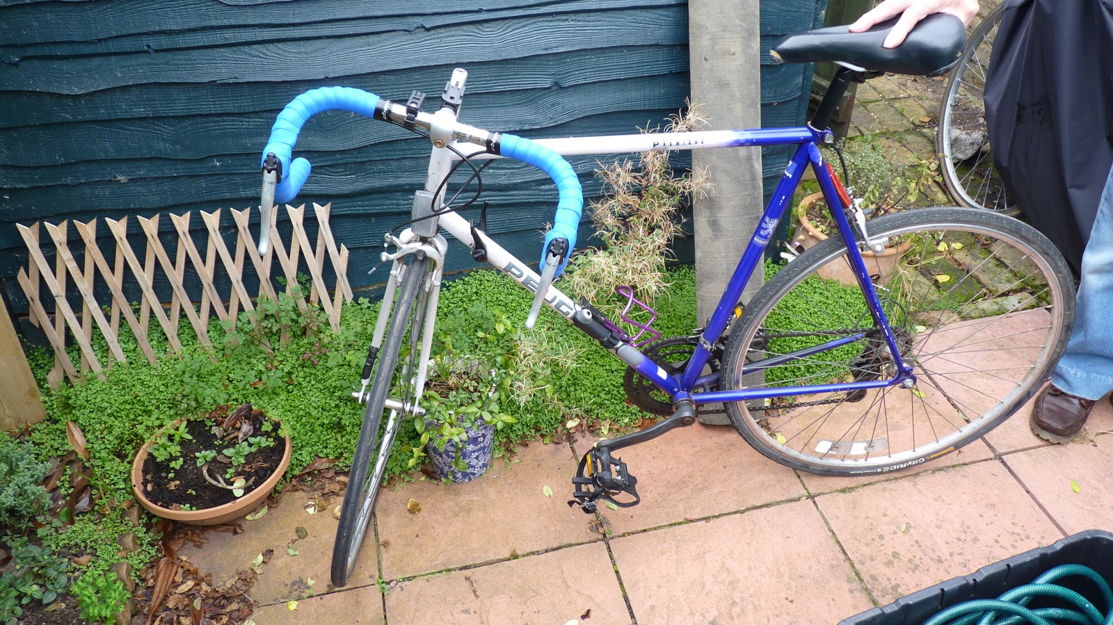 Pedalling Squares: Central London CTC: Essex Edgelands