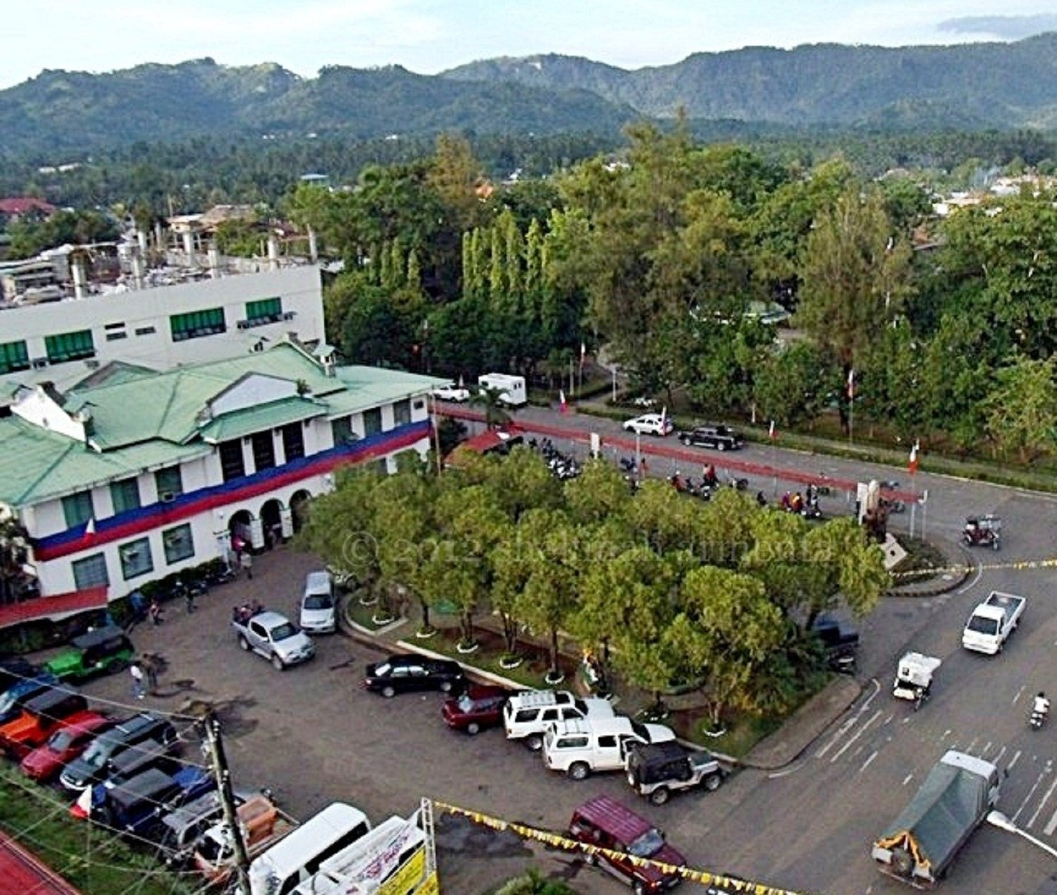 walking distance & et cetera -: Dipolog city