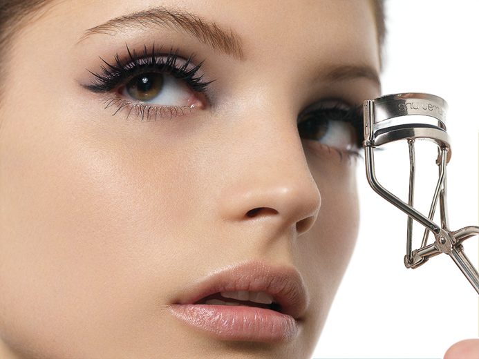 Comment avoir de tres long cils