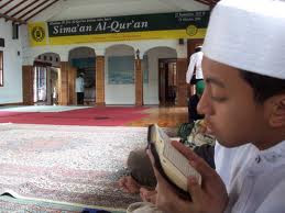 Peran Pemuda Muslim di Zaman Modern - Petir Fenomenal