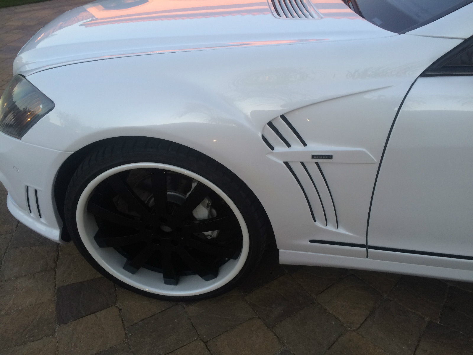 2008 Mercedes-Benz W221 S550 on R22 Forgiato Wheels | BENZTUNING