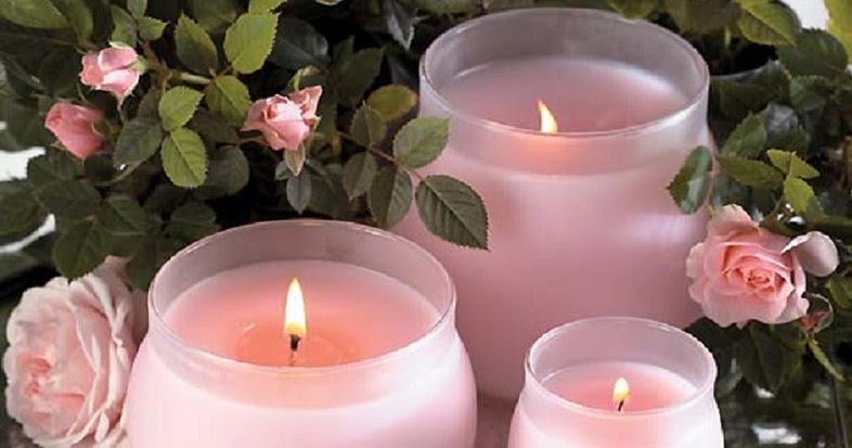 MAFERBA en el MUNDO : VELAS ROSAS