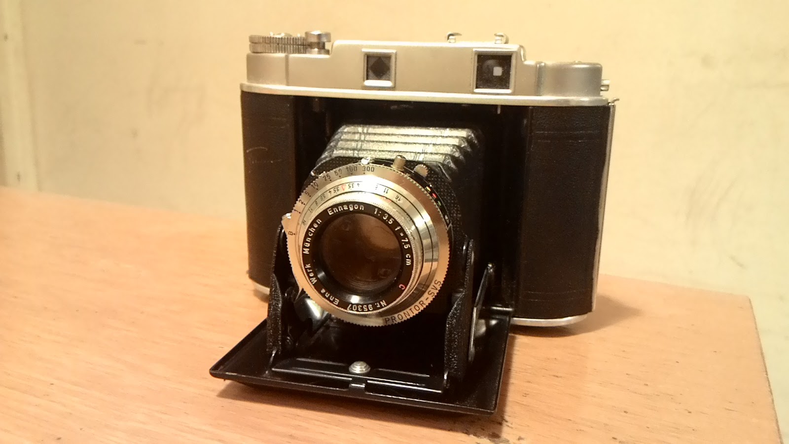 容老師的老相機: 第二十七部︰Franka Solida II