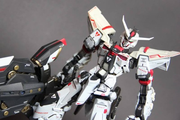 Custom Build: 1/100 Gundam Astray Black Frame